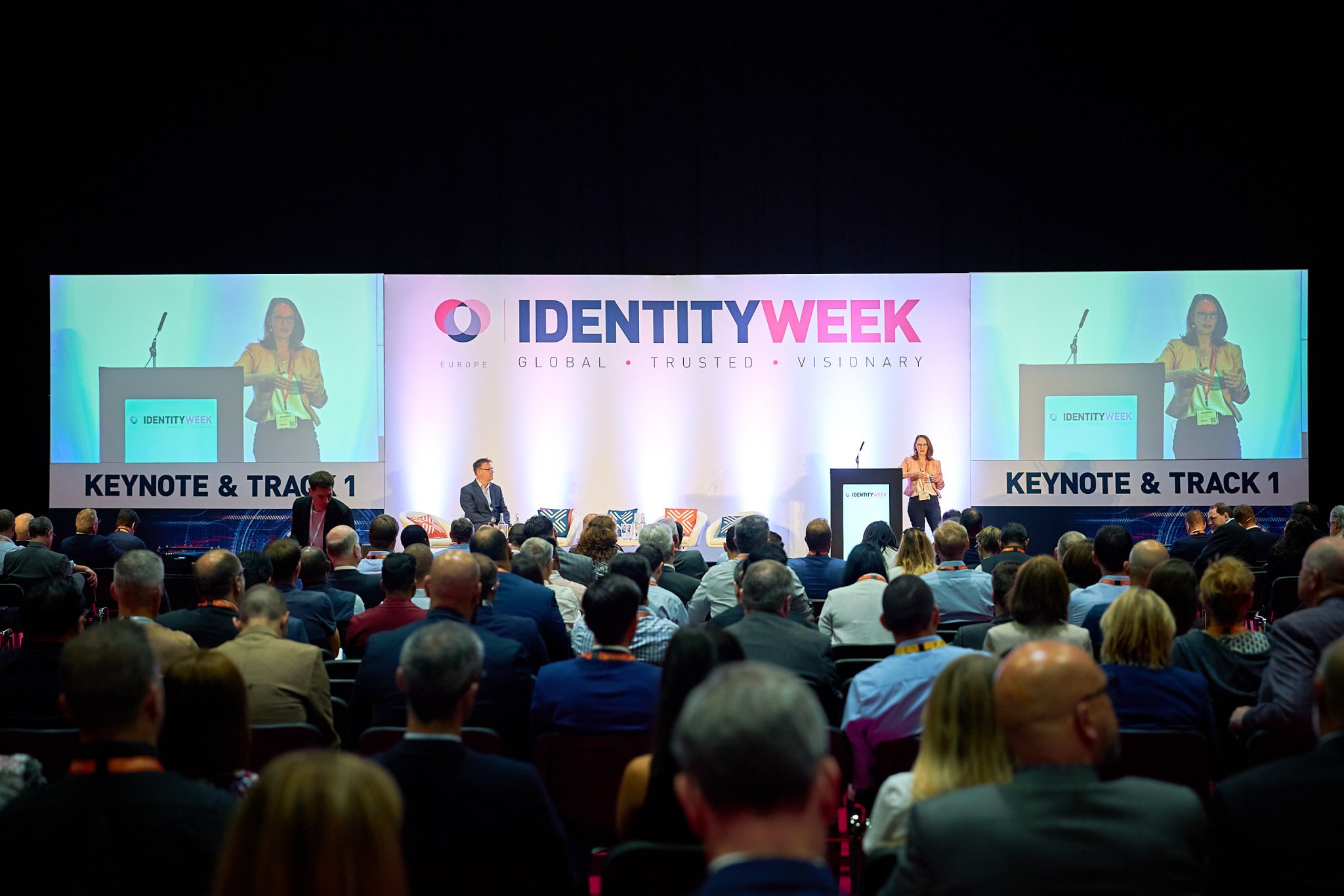 China redesigns foreign permanent resident ID card - Identity Week